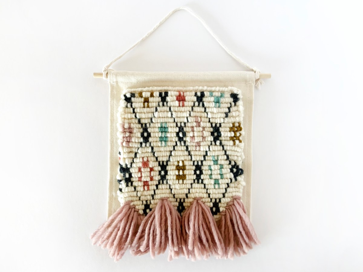 DIY Idea: Weaving x Banner Blank – Megan-Granger